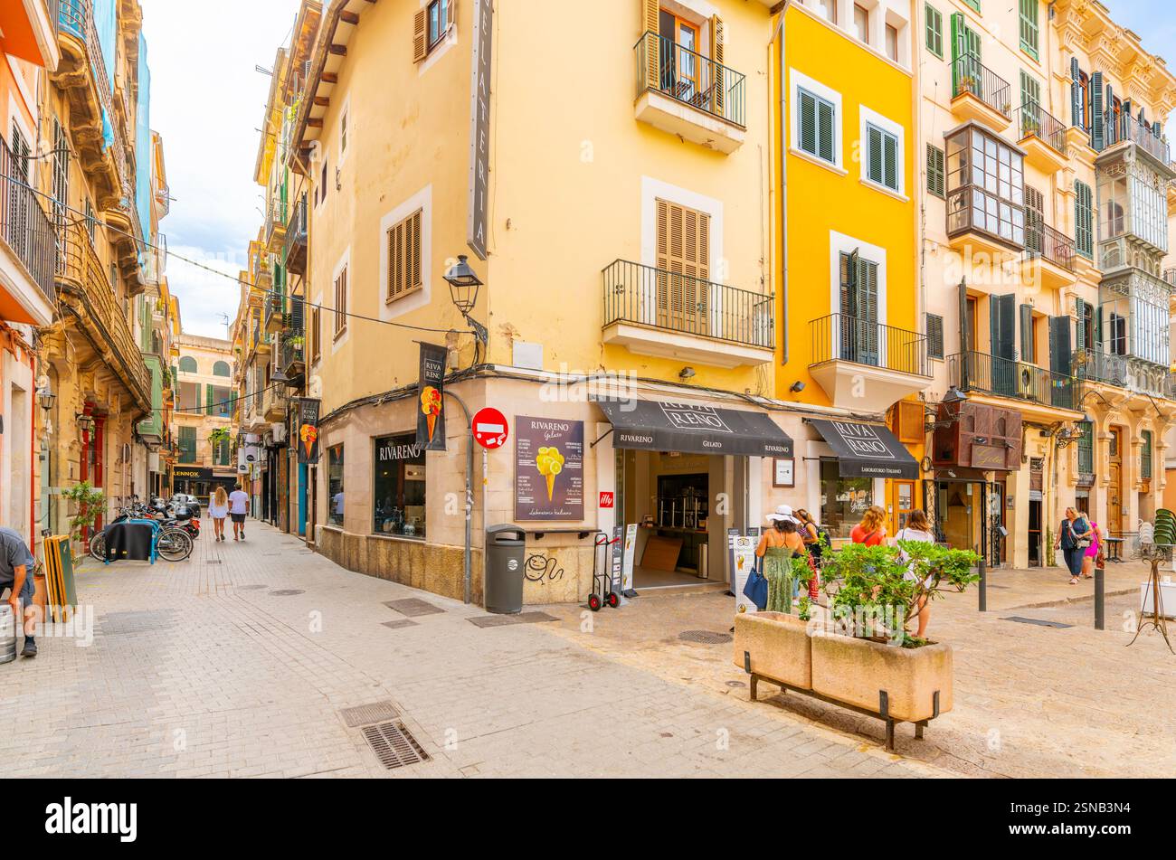 Mallorca palma old town hi-res stock photography and images - Alamy