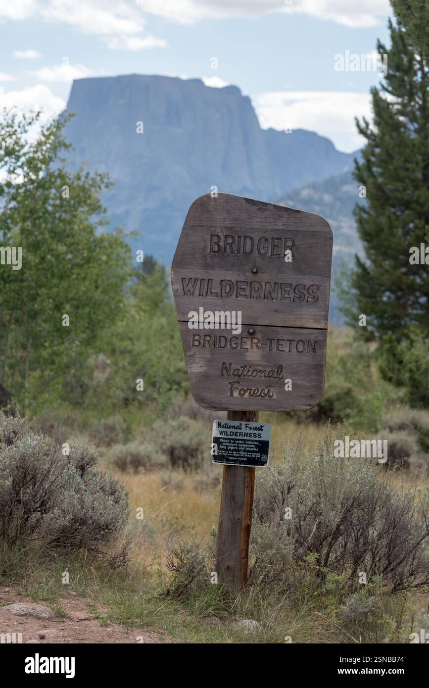 Bridger wilderness area hi-res stock photography and images - Alamy