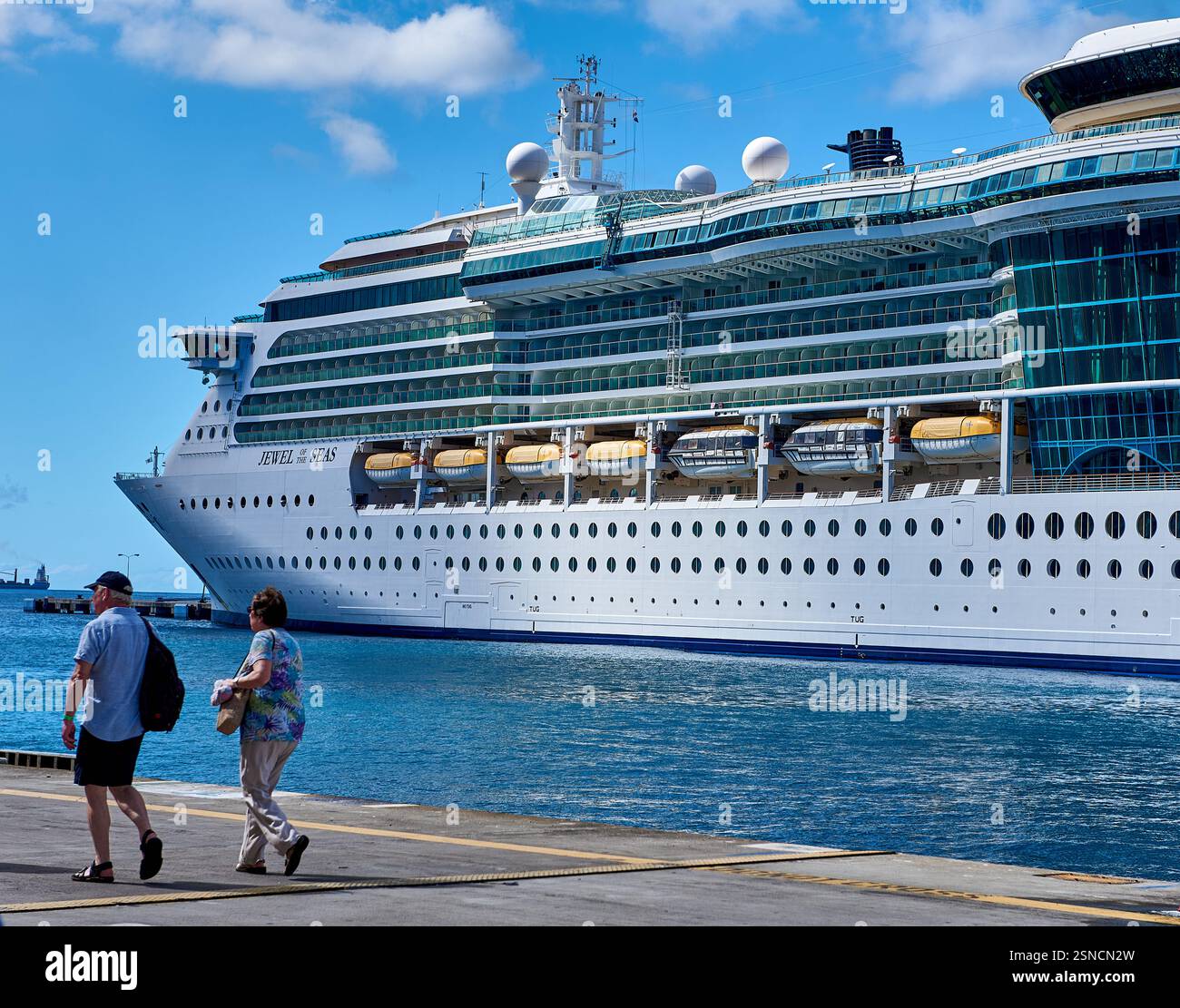 Cruise ship in port, at St Maarten Stock Photo - Alamy