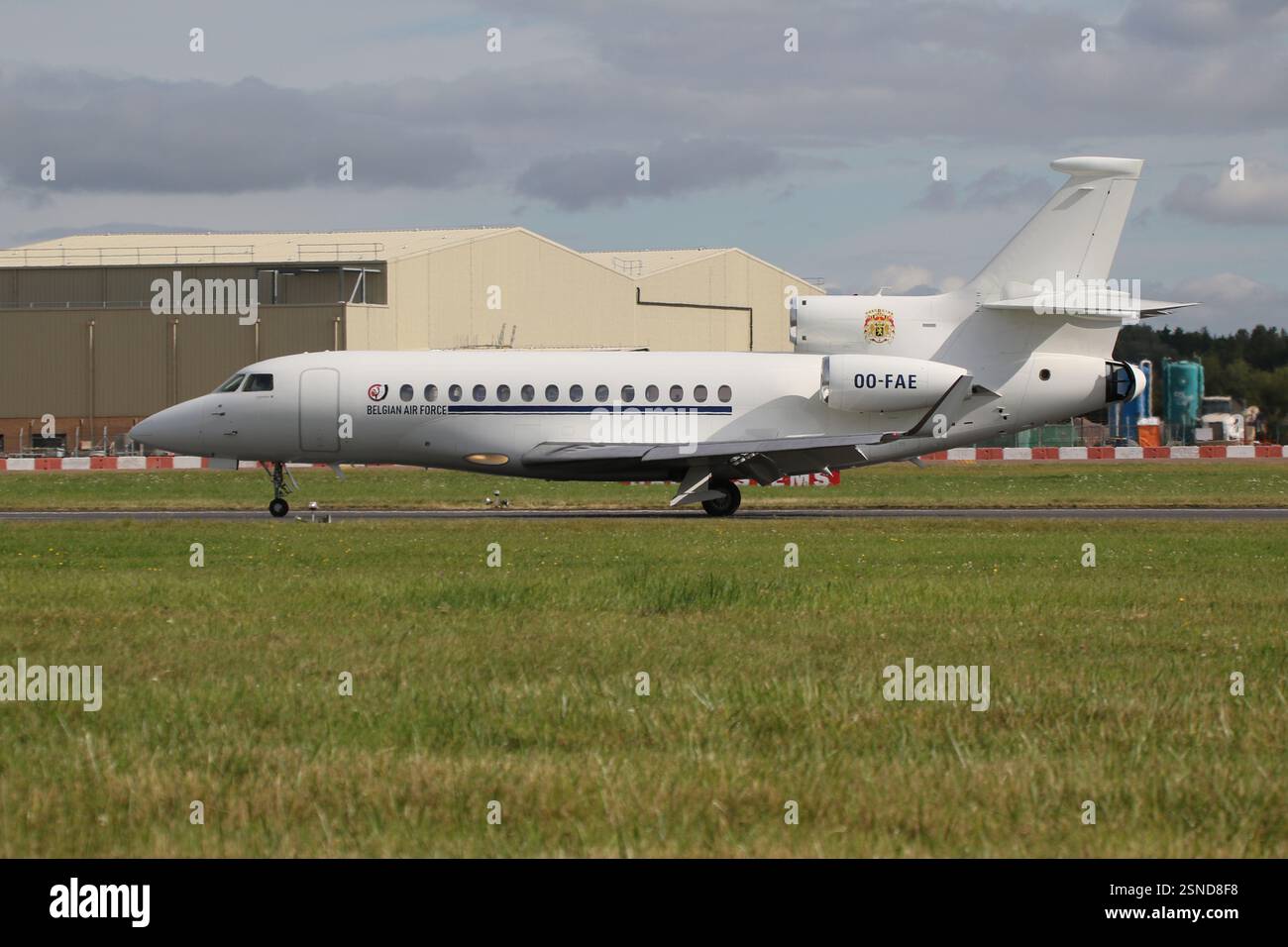 OO-FAE, a Dassault Falcon 7X operated by the Belgian Air Component ...