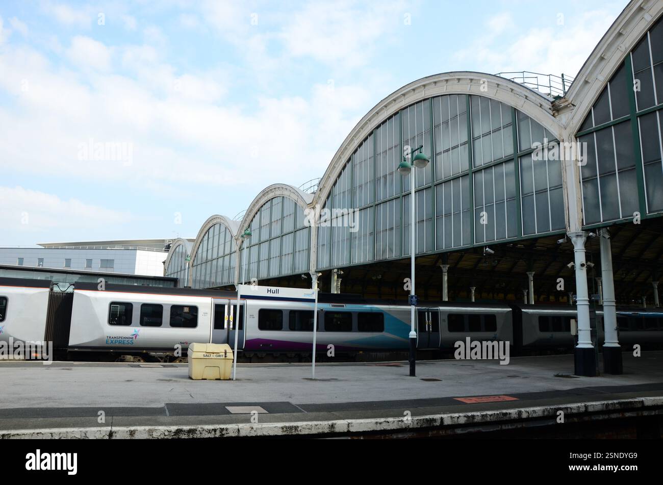Paragon station, Hull interchange, transport Hub, Ferensway, Kingston ...