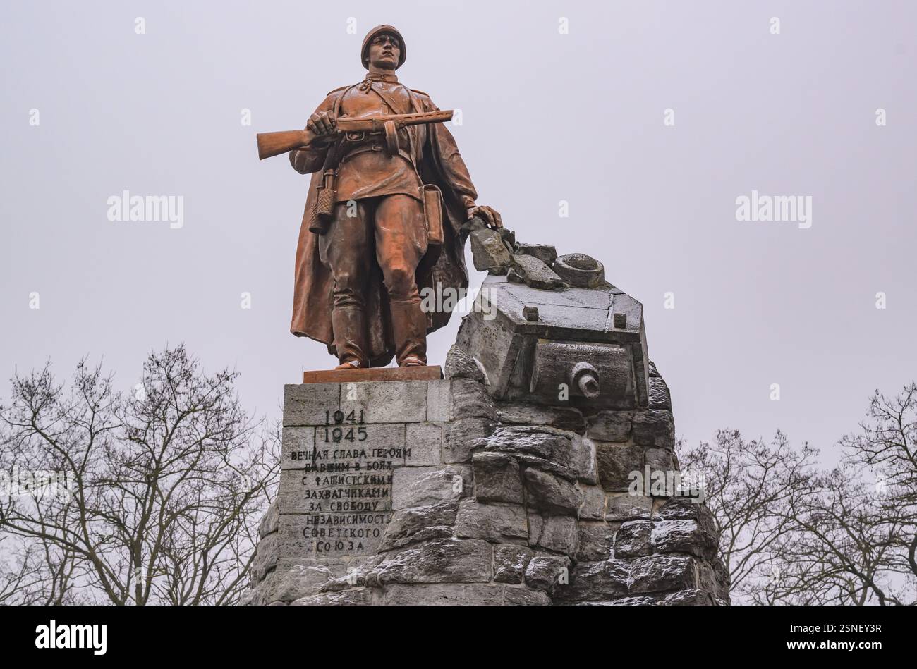 Seelow, Germany. 13th Feb, 2025. The larger-than-life bronze sculpture ...