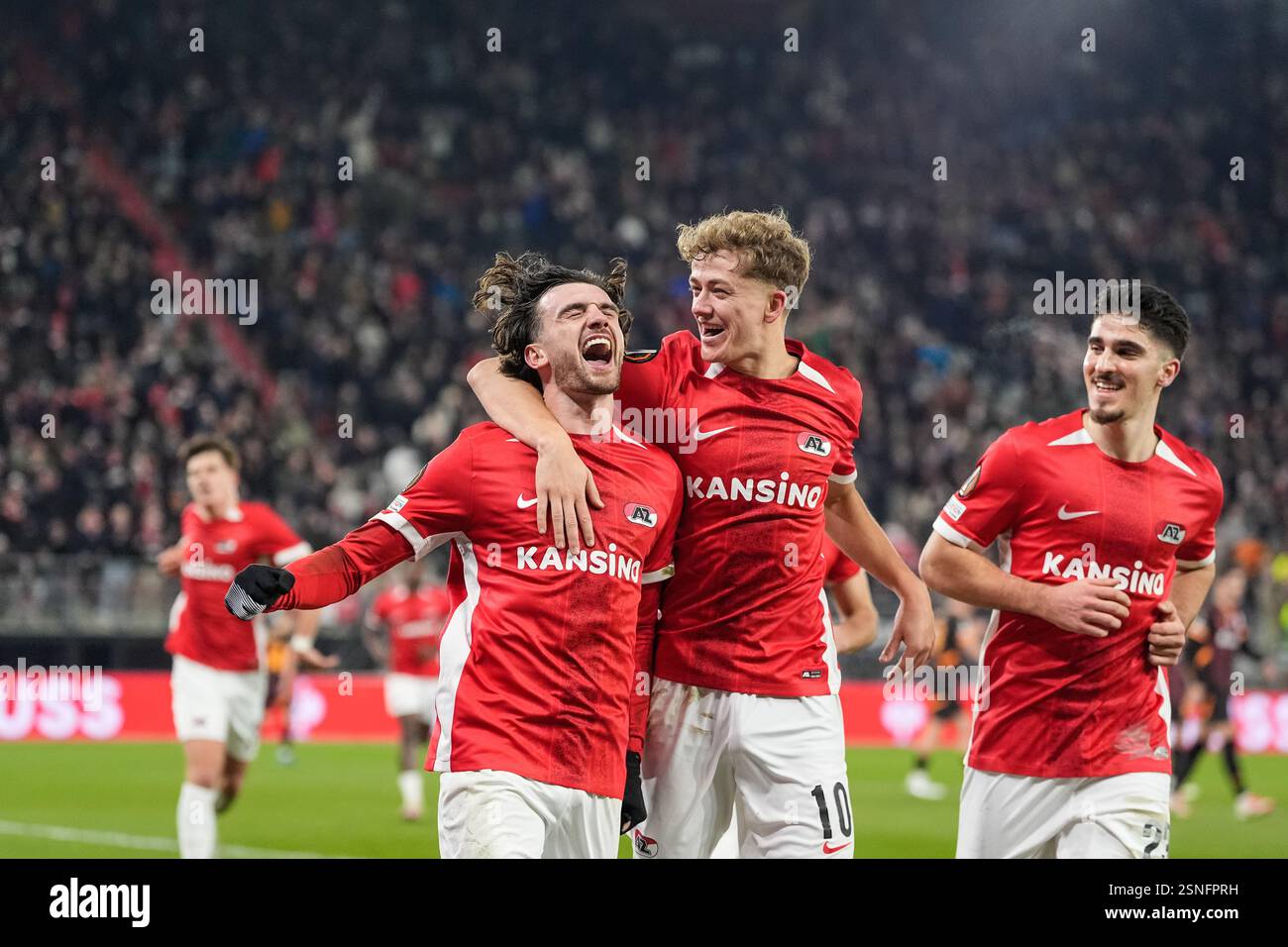 ALKMAAR, NETHERLANDS - FEBRUARY 13: Troy Parrott of AZ celebrates after ...