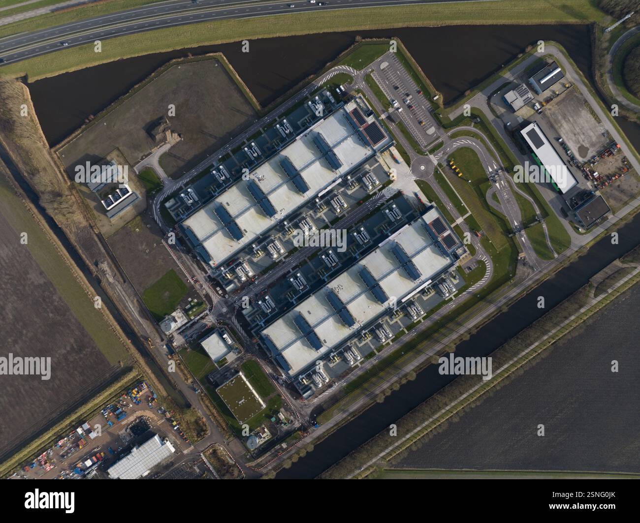 Data center, super computer, quantum computing, storage clouds space ...