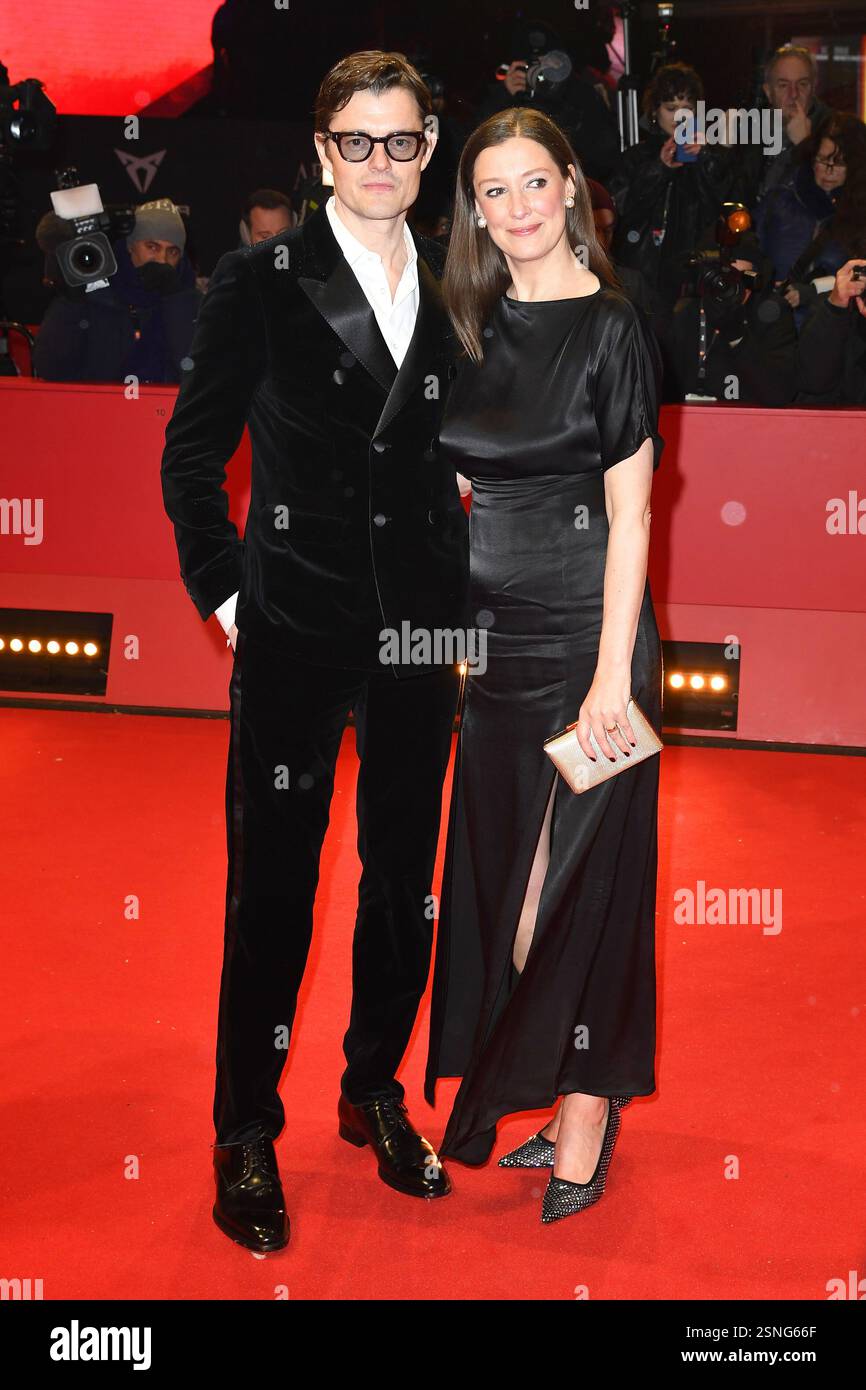Sam Riley und Alexandra Maria Lara bei der Eroeffnung der 75. Berlinale ...