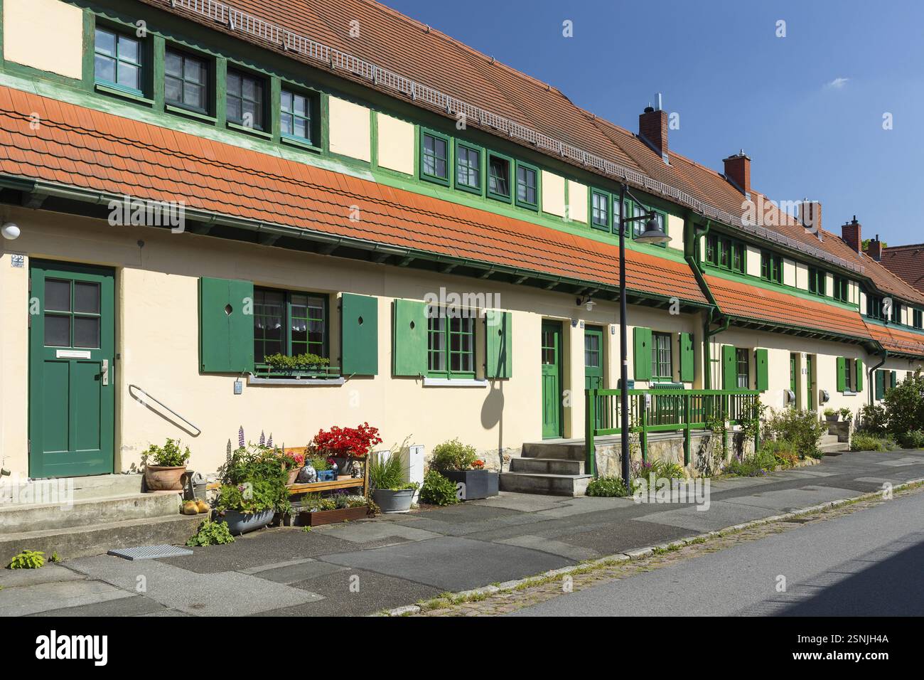 Small house district Am gruenen Zipfel with typical Hellerau ...