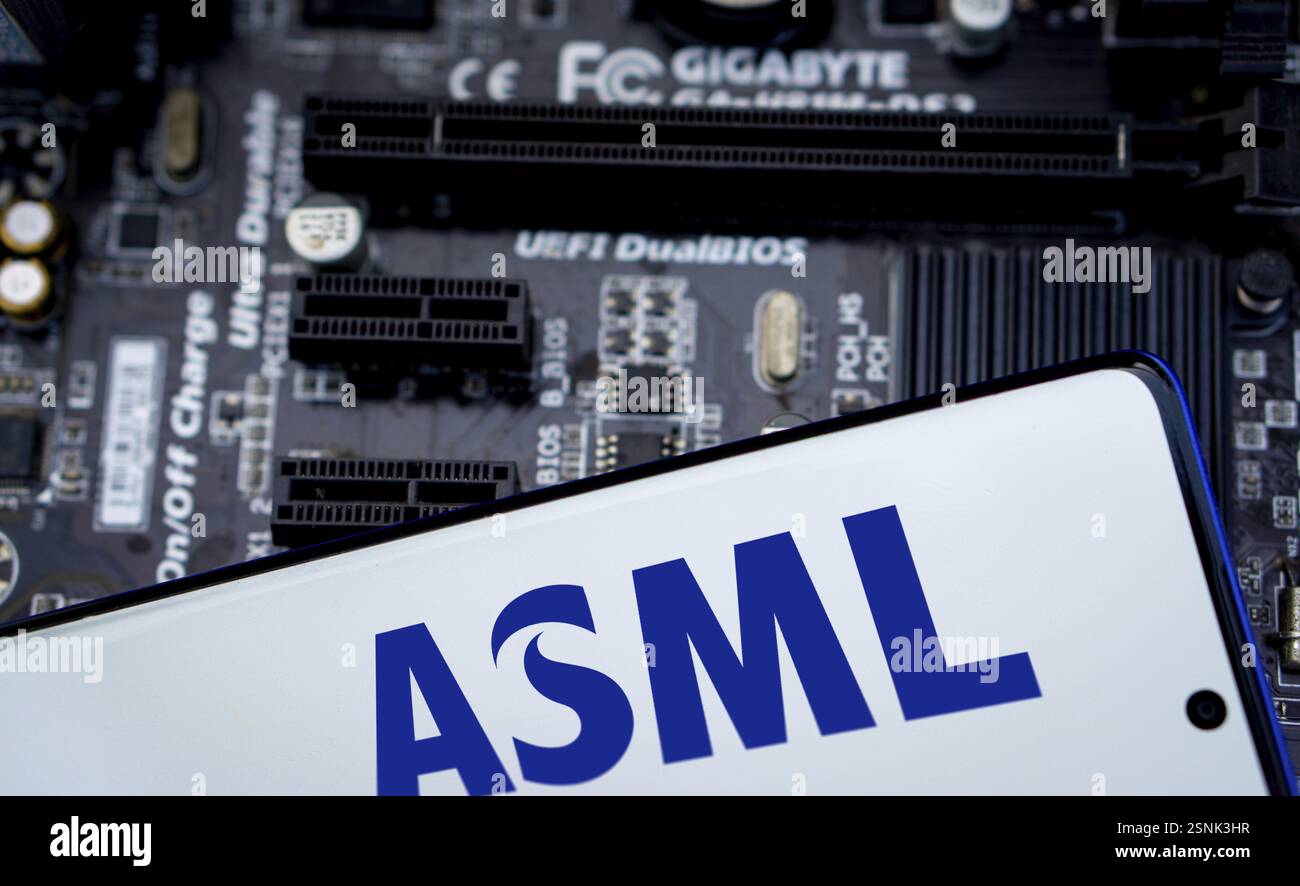 Dhaka, Bangladesh 05 Feb 2025: ASML Holding N.V. known as ASML logo on Smartphone Stock Photo ...