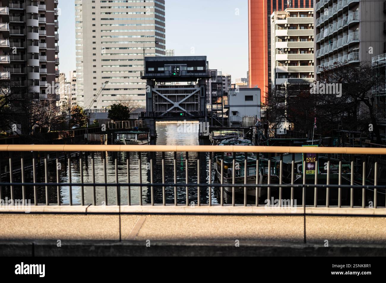 Monjayaki spots in Tsukishima and the journey from Tsukiji to Ginza ...