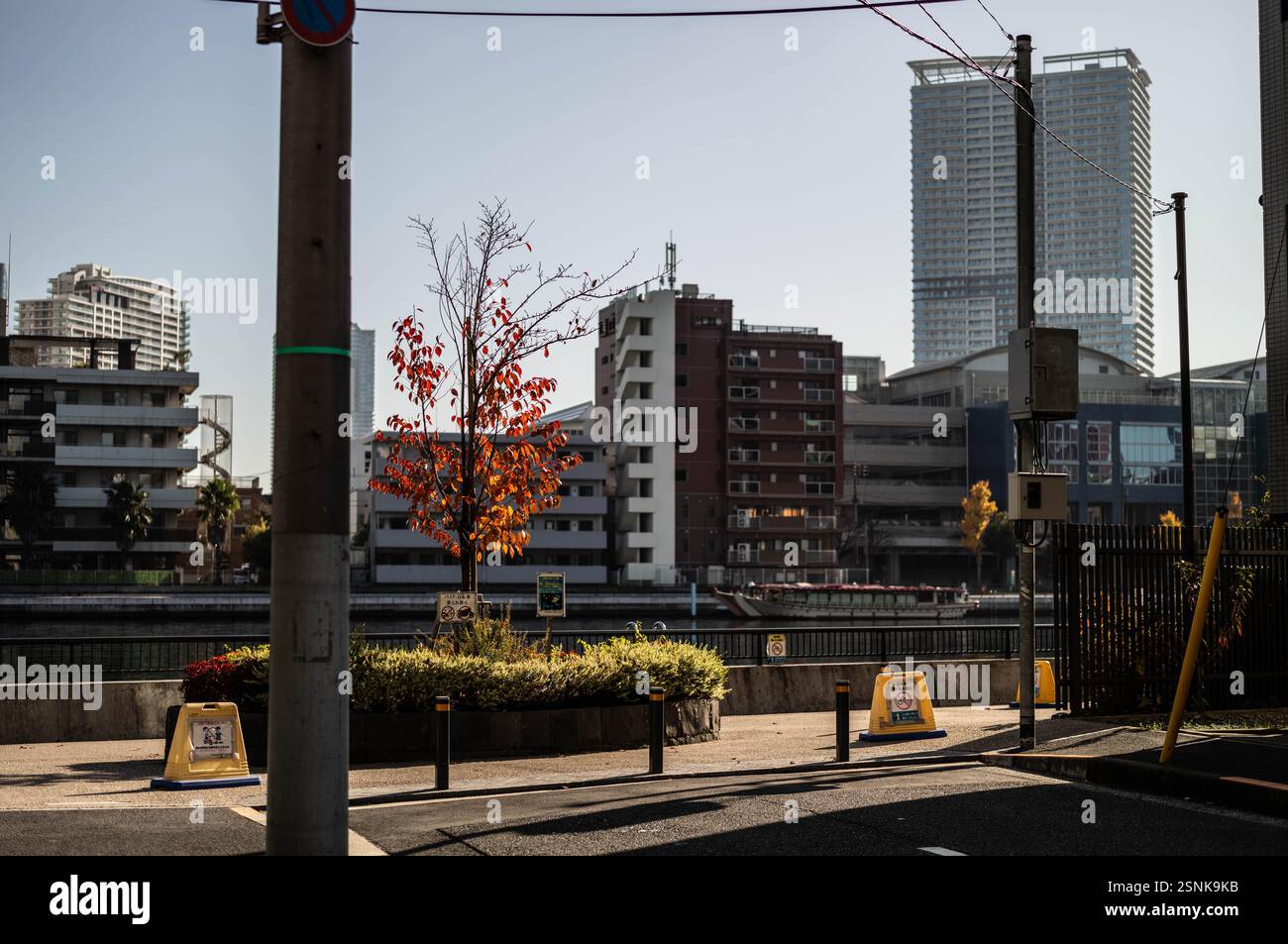 Monjayaki spots in Tsukishima and the journey from Tsukiji to Ginza ...