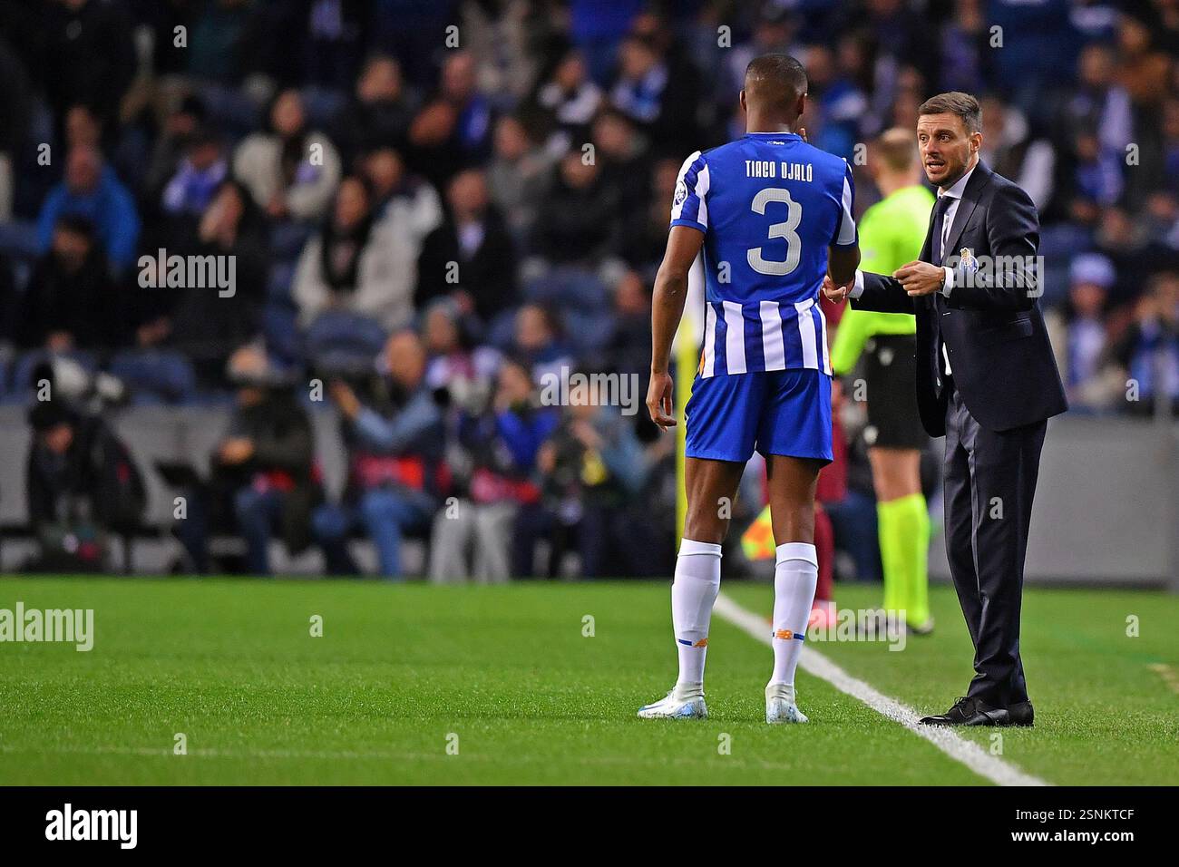 13th February 2025: Porto, Portugal: Dragao Stadium, UEFA Europa League ...