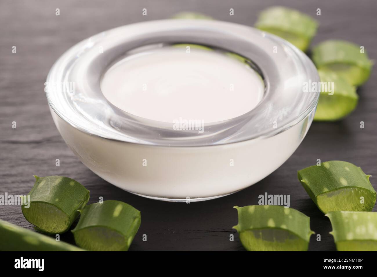 Aloe vera - leaves and cream Stock Photo - Alamy