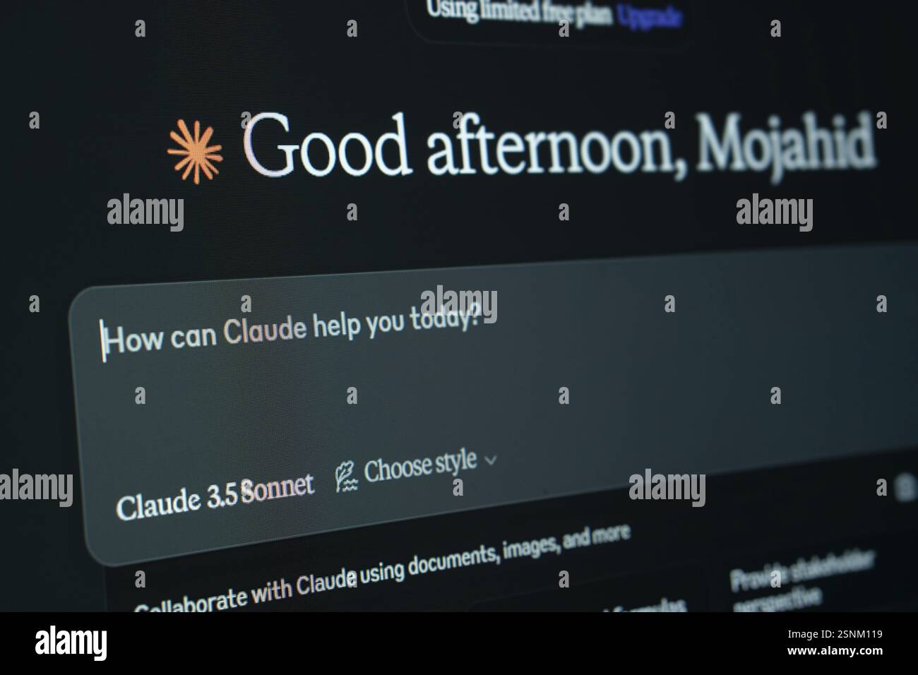 Web browser ai chat hi-res stock photography and images - Alamy