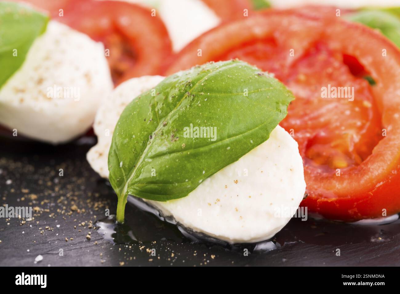 Caprese salad with mozzarella, tomato, basil and balsamic vinegar ...