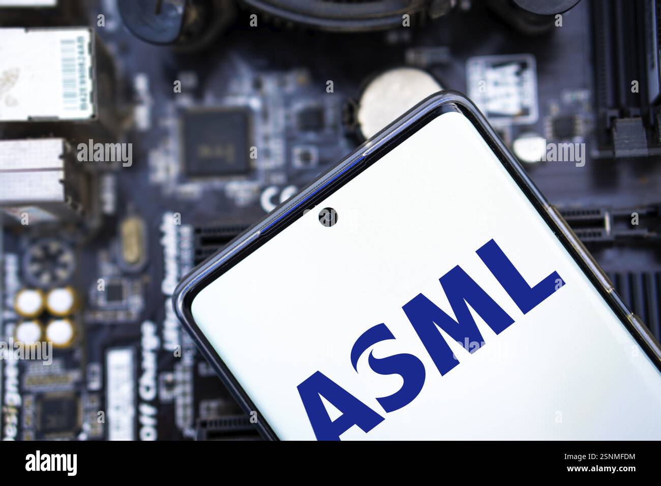 Dhaka, Bangladesh 05 Feb 2025: ASML Holding N.V. known as ASML logo on Smartphone Stock Photo ...