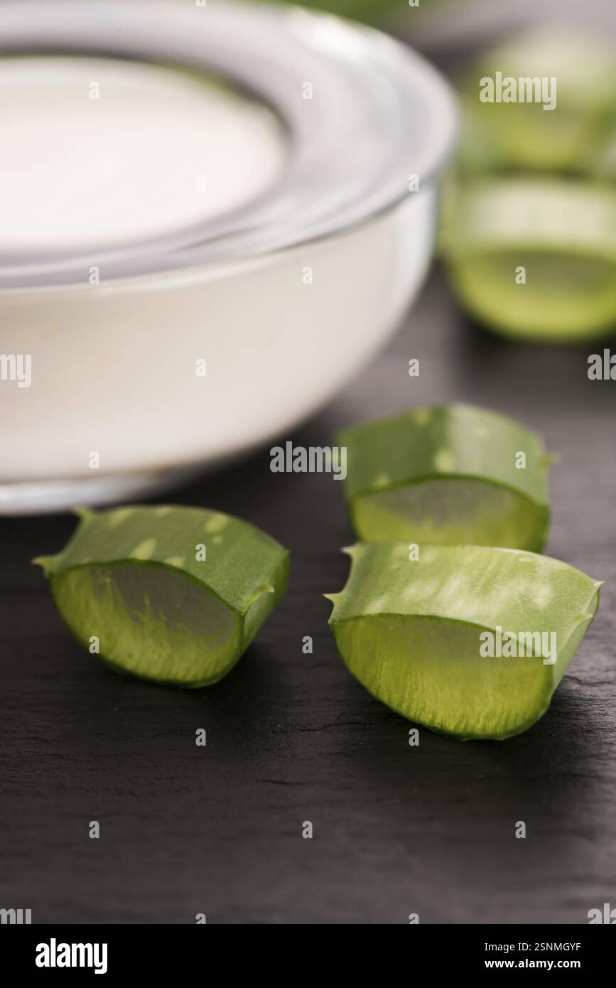 Aloe vera - leaves and cream Stock Photo - Alamy