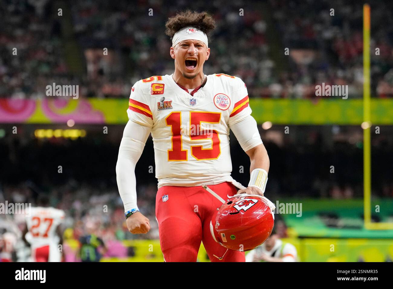 Kansas City Chiefs quarterback Patrick Mahomes yells prior to the NFL ...