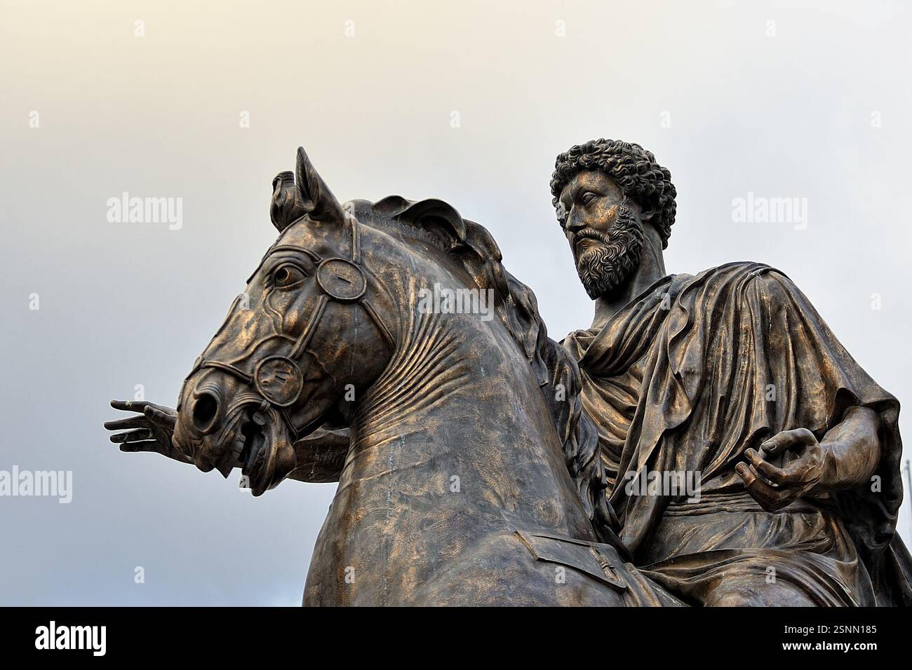 A picture of an ancient roman statue Stock Photo - Alamy
