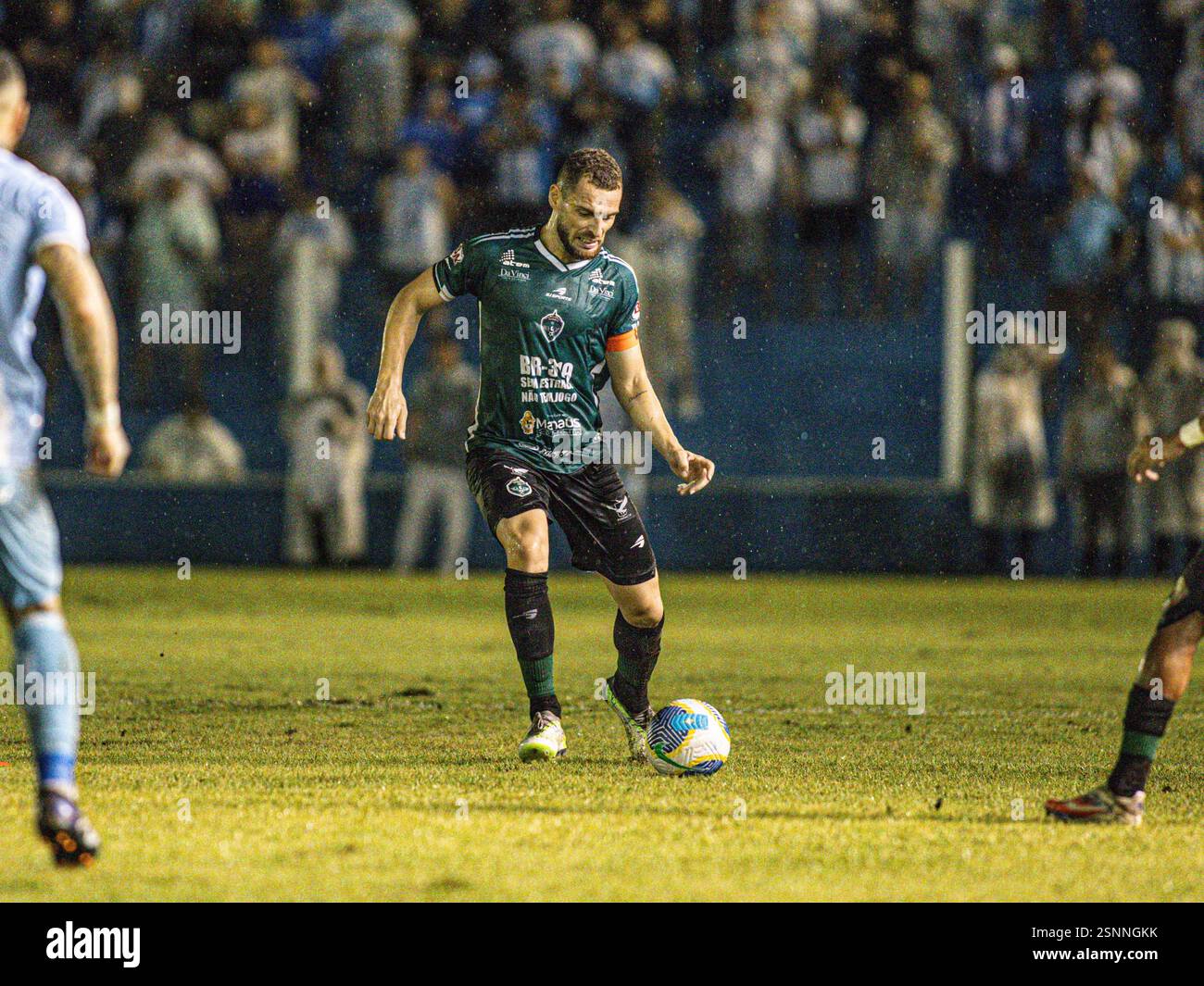 PA - BELEM - 02/13/2025 - COPA VERDE 2025, PAYSANDU x MANAUS - Erik Henrique player from Manaus ...