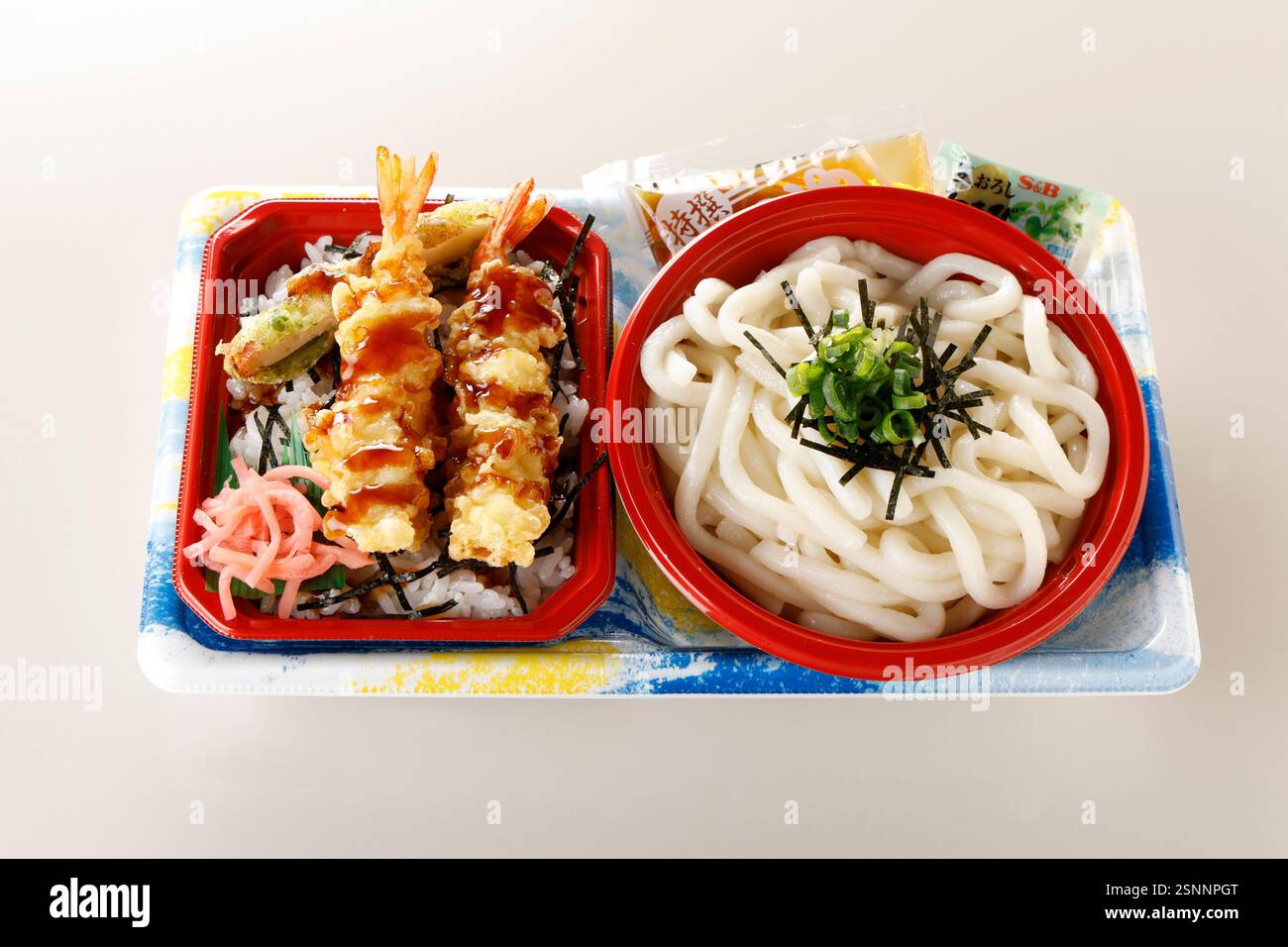 Ebi-ten and udon bento Stock Photo - Alamy
