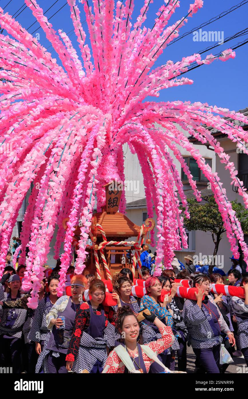Mino Festival, flower mikoshi (portable shrine) Mino, Gifu Prefecture ...