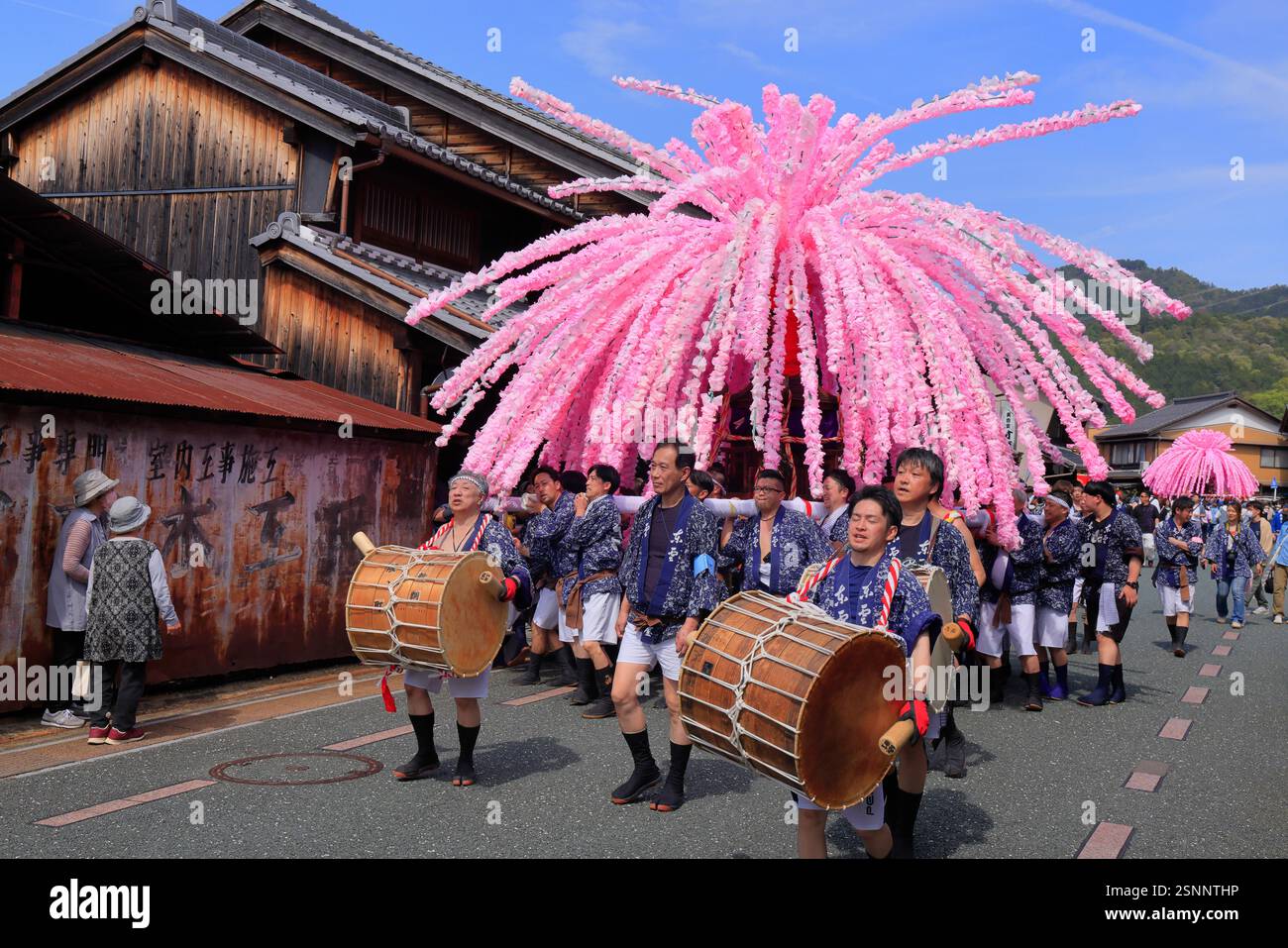 Mino Festival, flower mikoshi (portable shrine) Mino, Gifu Prefecture ...