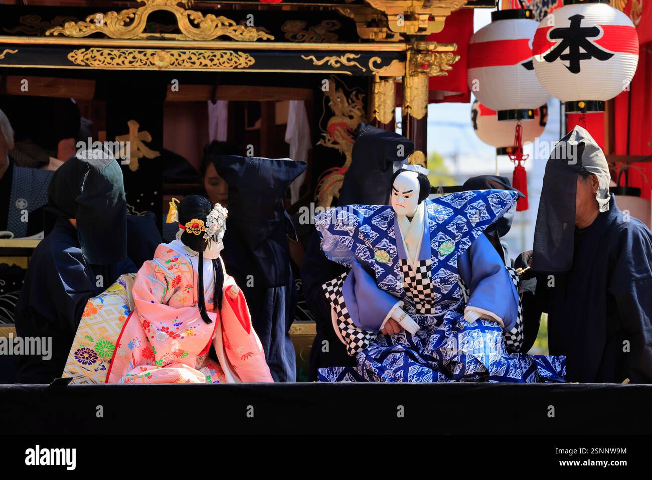 Chiryu Festival float bunraku Chiryu-shi, Aichi Prefecture Stock Photo ...