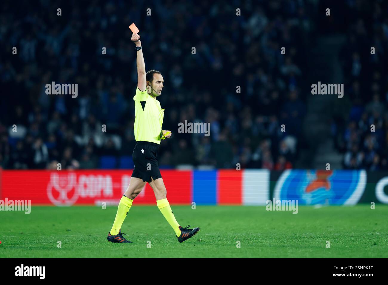 San Sebastian, Spain. Credit: D. 6th Feb, 2025. Mario Melero Lopez (Referee) Football/Soccer ...