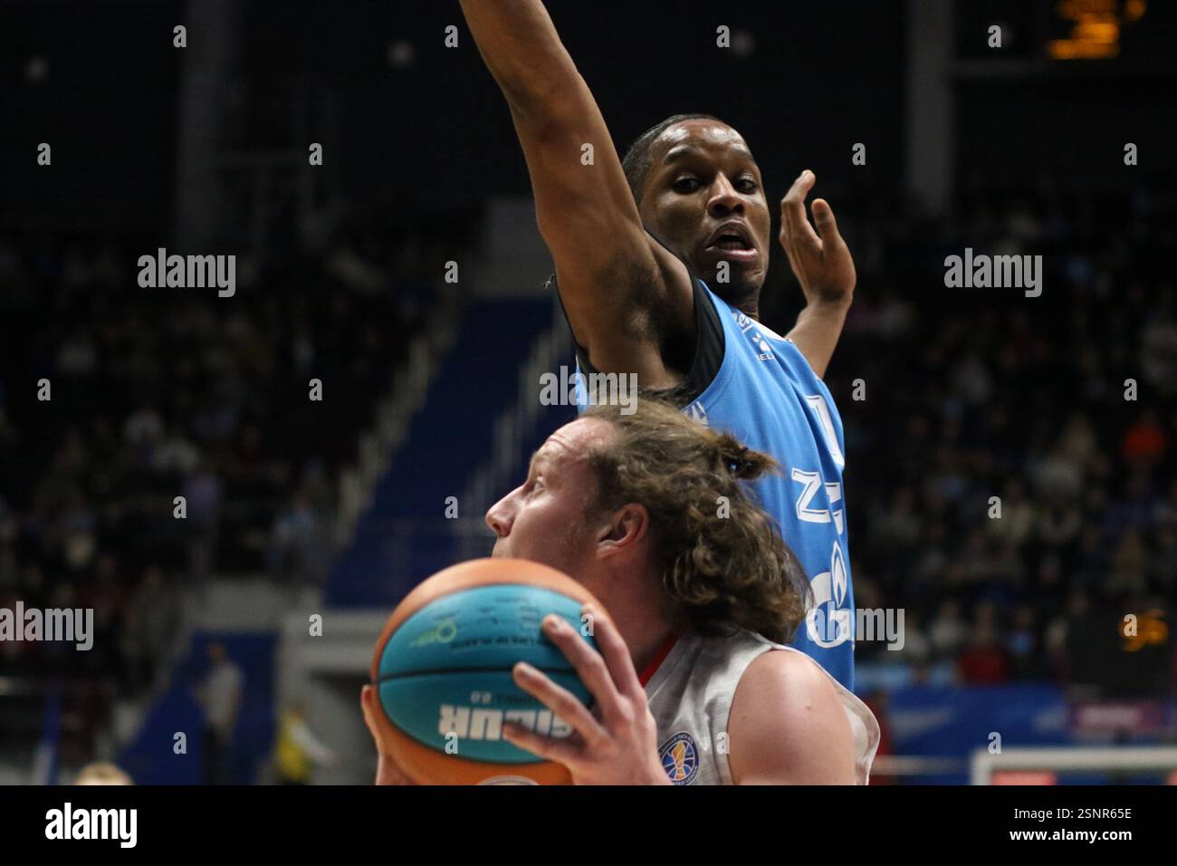 Saint Petersburg, Russia. 13th Feb, 2025. Trent Frazier (0) of Zenit ...