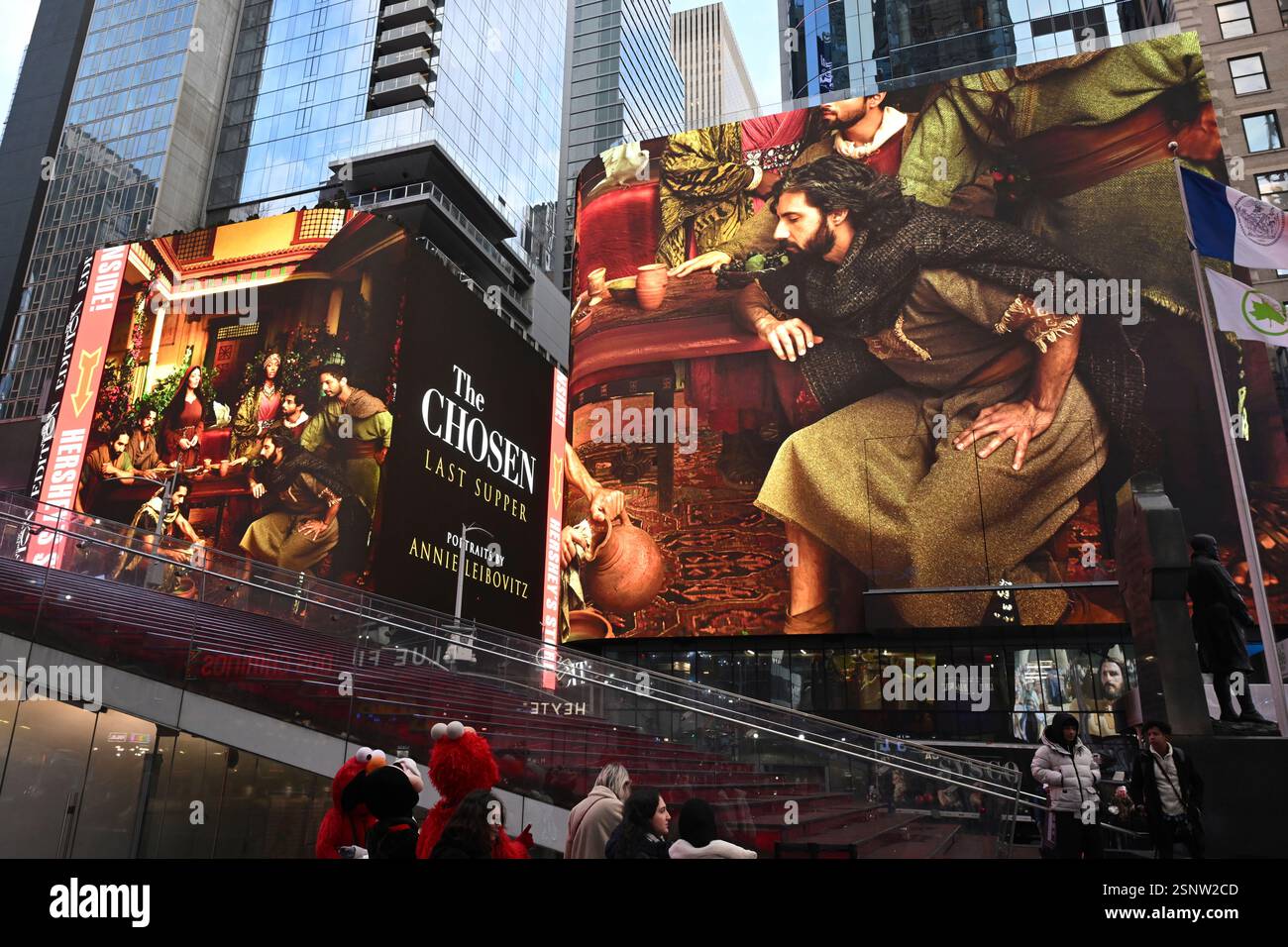 Photo by: NDZ/STAR MAX/IPx 2025 2/13/25 LED billboards in Times Square ...