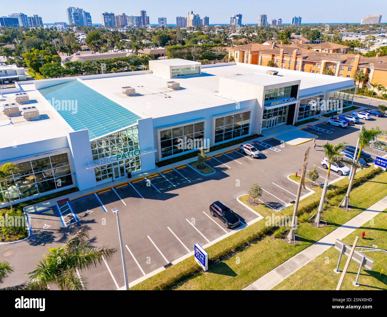 naples, FL, USA - February 6, 2025: Aerial photo rooms to go furniture ...