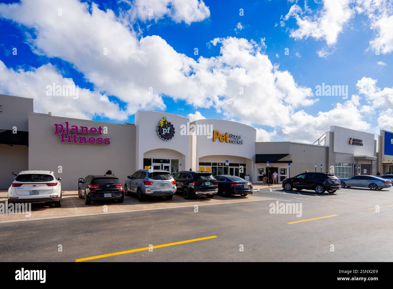Miami, FL, USA - February 8, 2025: Planet Fitness and Pet Supermarket ...