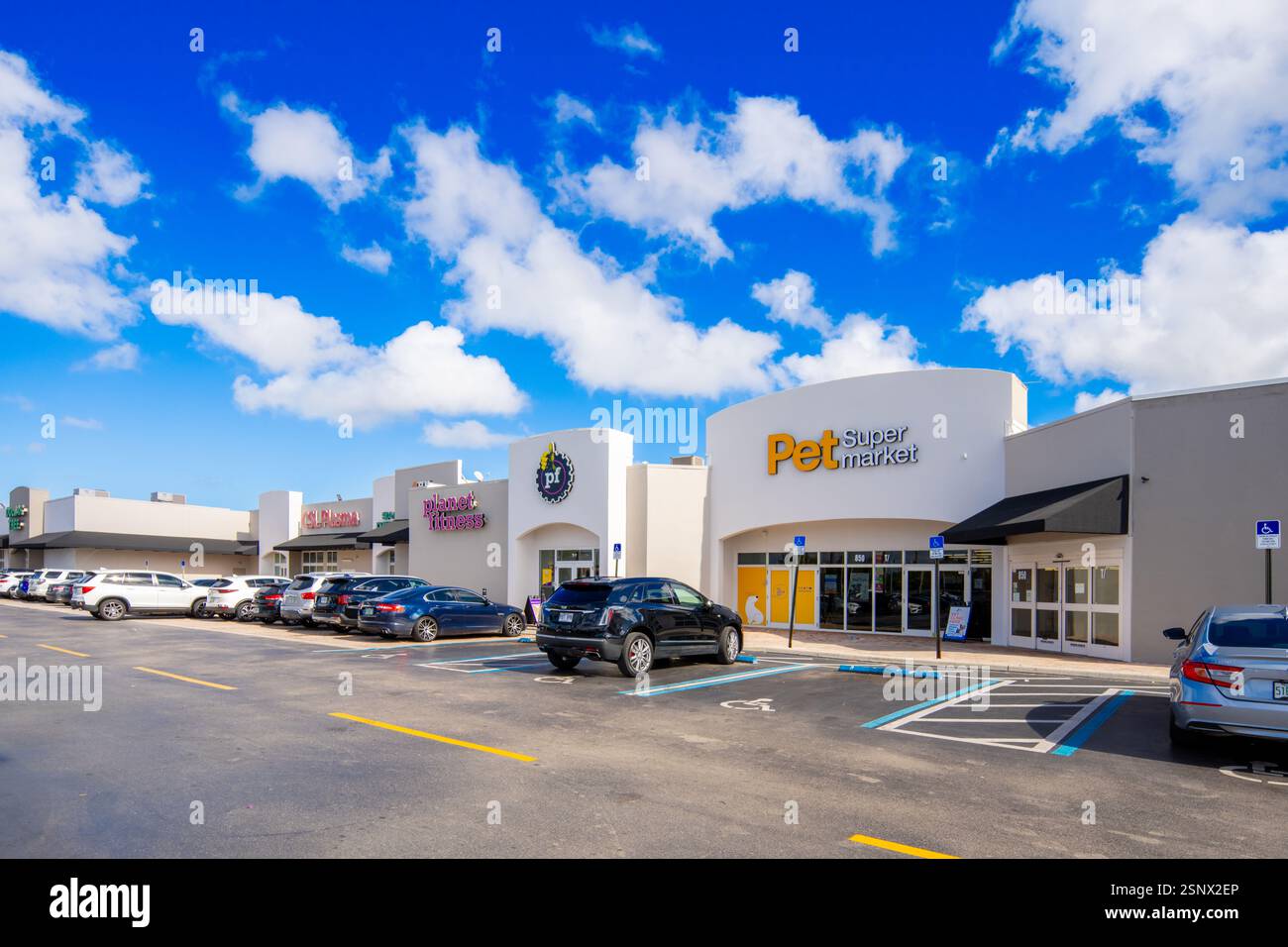 Miami, FL, USA - February 8, 2025: Planet Fitness and Pet Supermarket ...