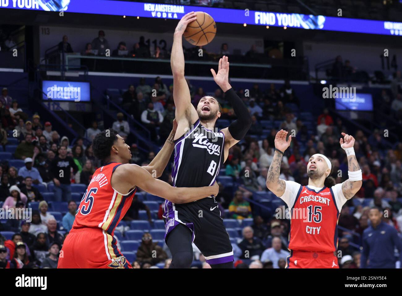 New Orleans Pelicans guard Trey Murphy III (25) fouls Sacramento Kings ...