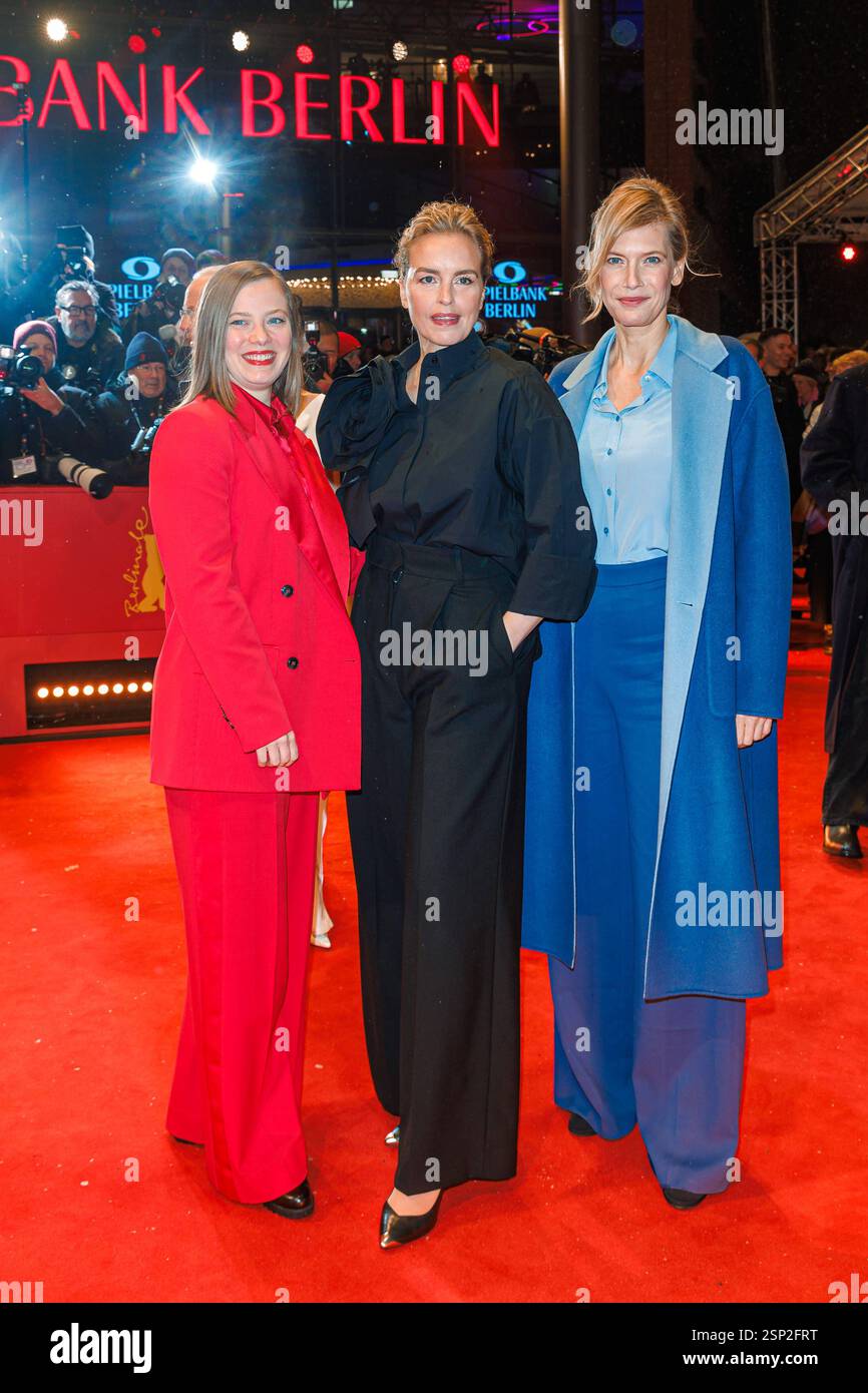 Berlinale - Opening Das Licht Saskia Rosendahl, Nina Hoss und Ina Weisse bei dem Eröffnungsfilm ...