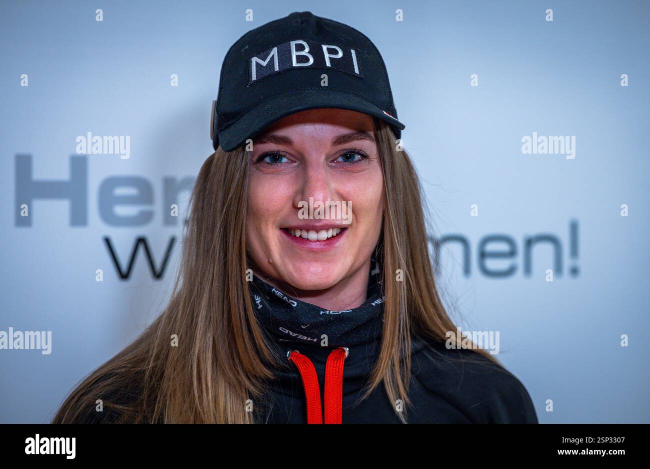 Saalbach Hinterglemm, Austria. 13th Feb, 2025. Alpine skiing: World ...