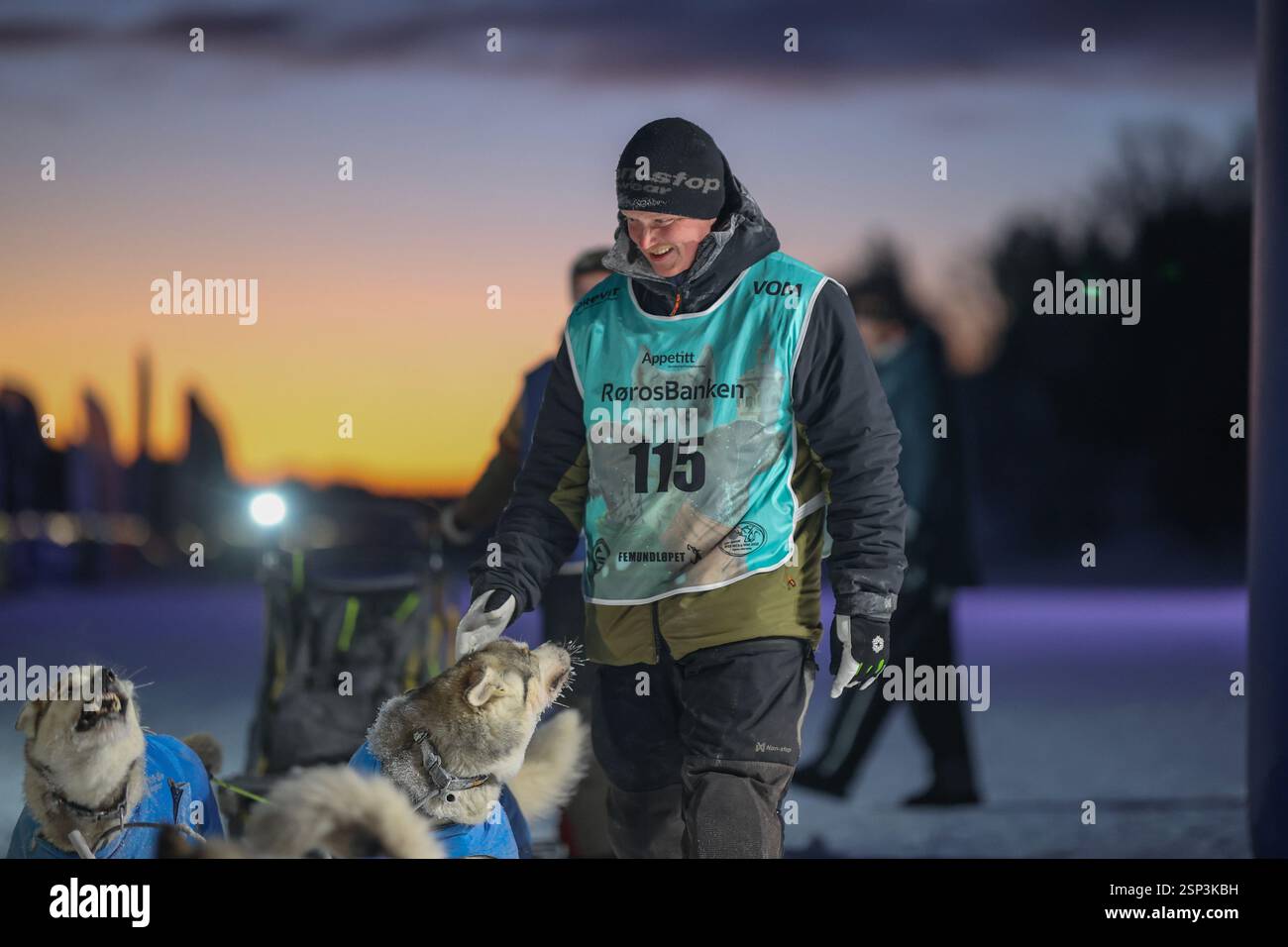 Roros 20250214. Haavard Okstad with his Siberian team became the world ...