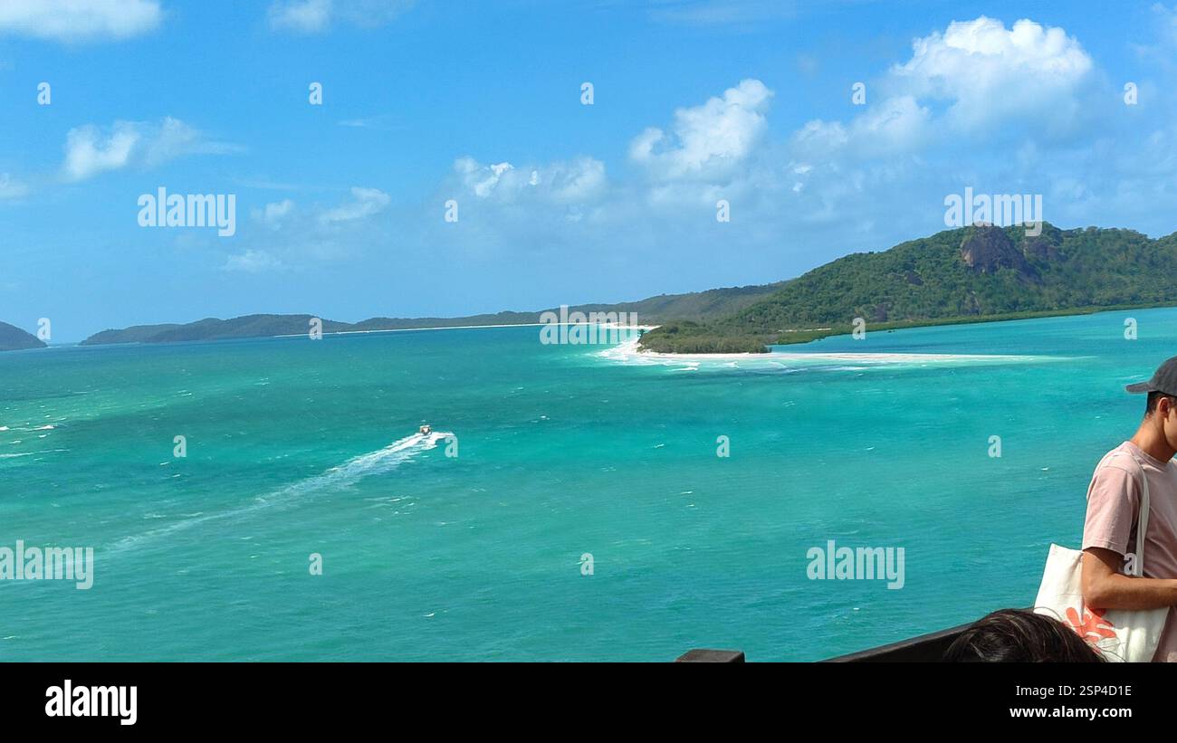 Whitehaven beach drone hi-res stock photography and images - Alamy