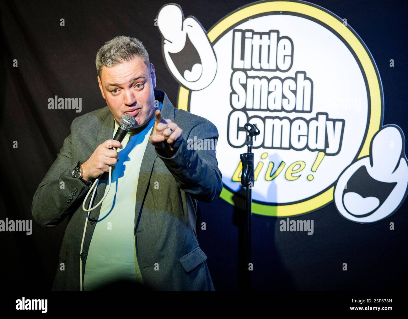 Graeme Matthews performing at the Little Smash Comedy night, Bar Up The ...