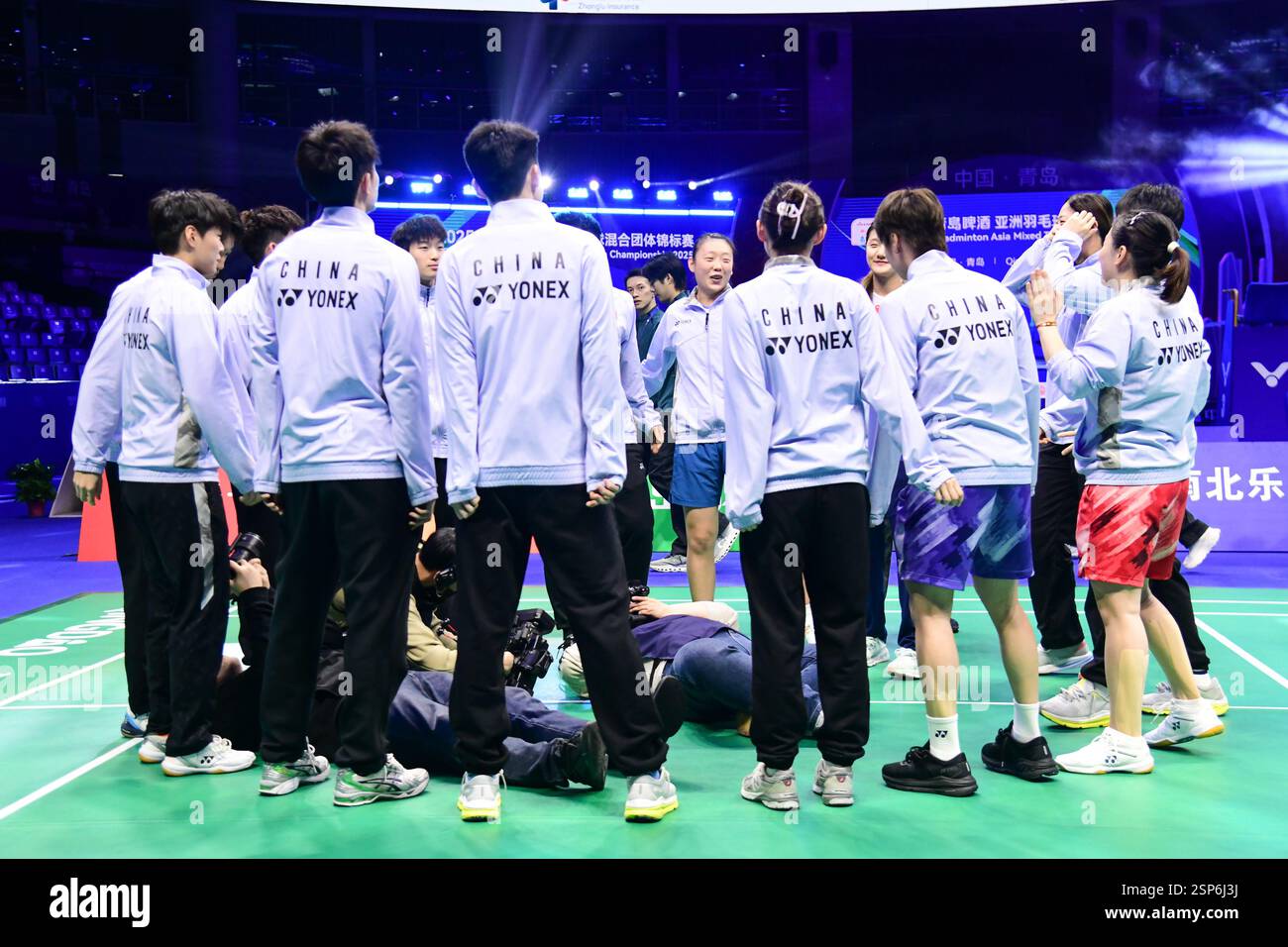 QINGDAO, CHINA - FEBRUARY 14, 2025 - Chinese players Li Hong YI and BAO ...