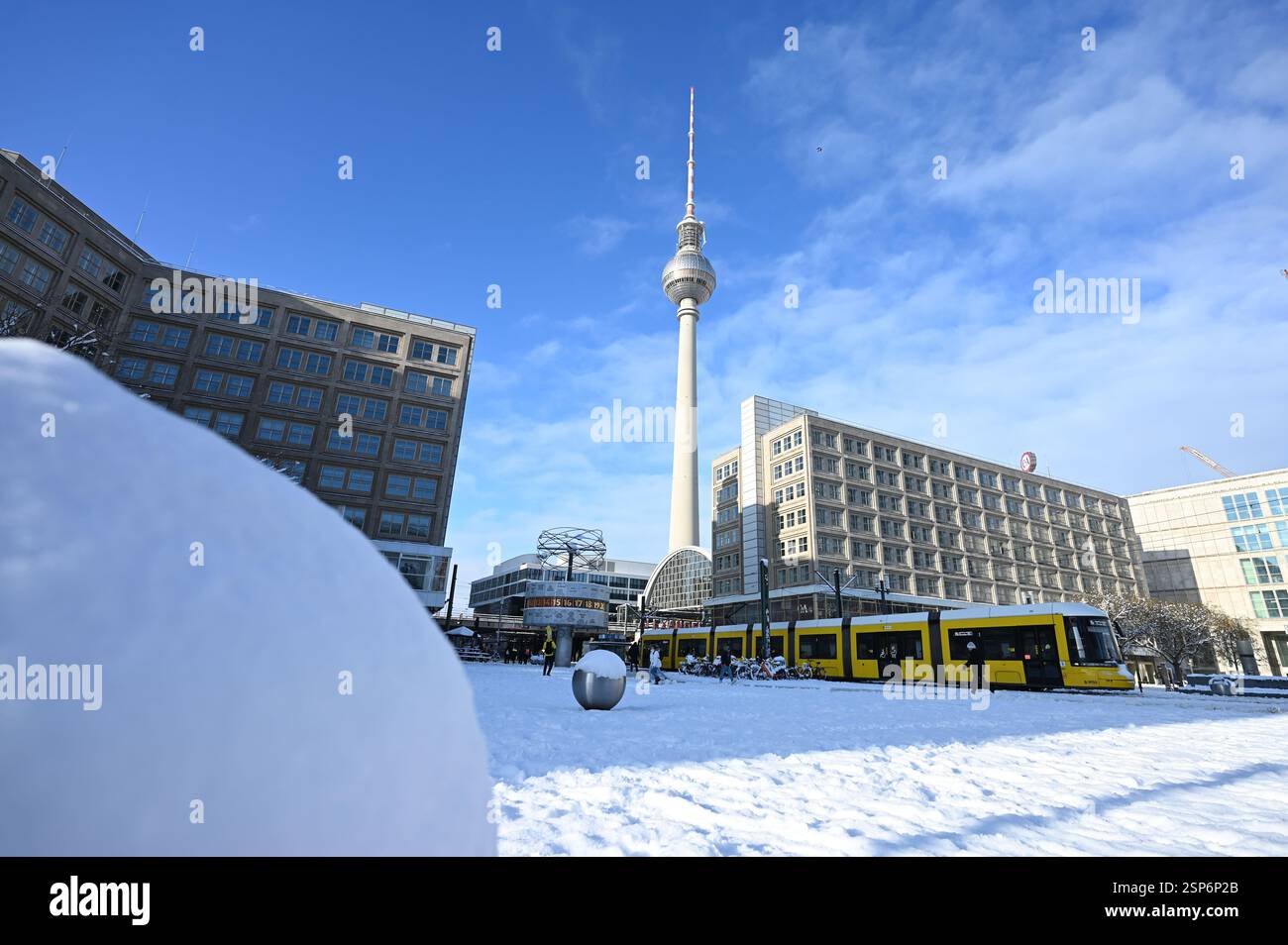 14 February 2025, Berlin: The television storm behind the snow-covered ...