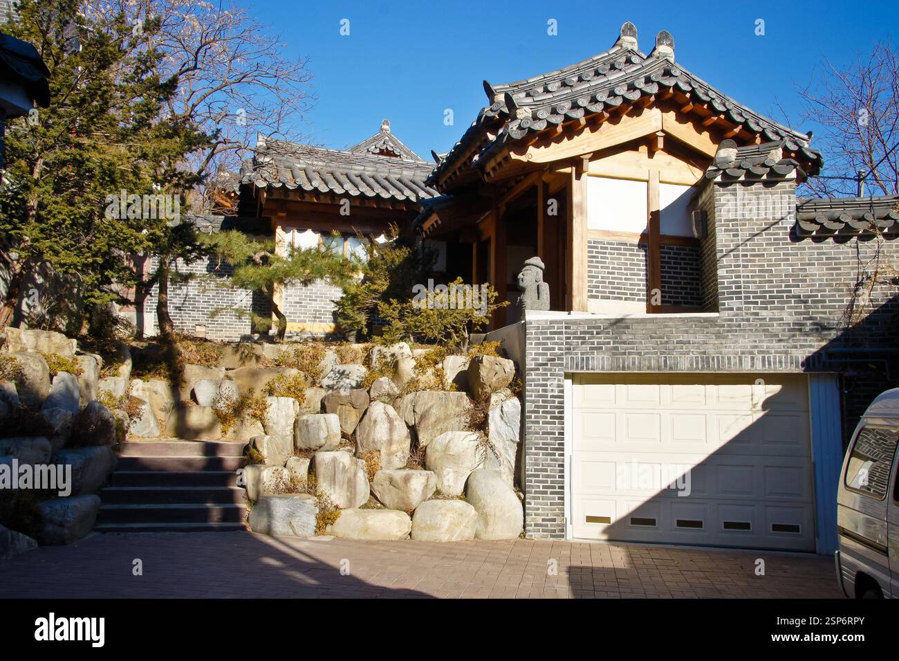 Korean Hanok. Traditional Korean house with tiled roof and curved eaves ...