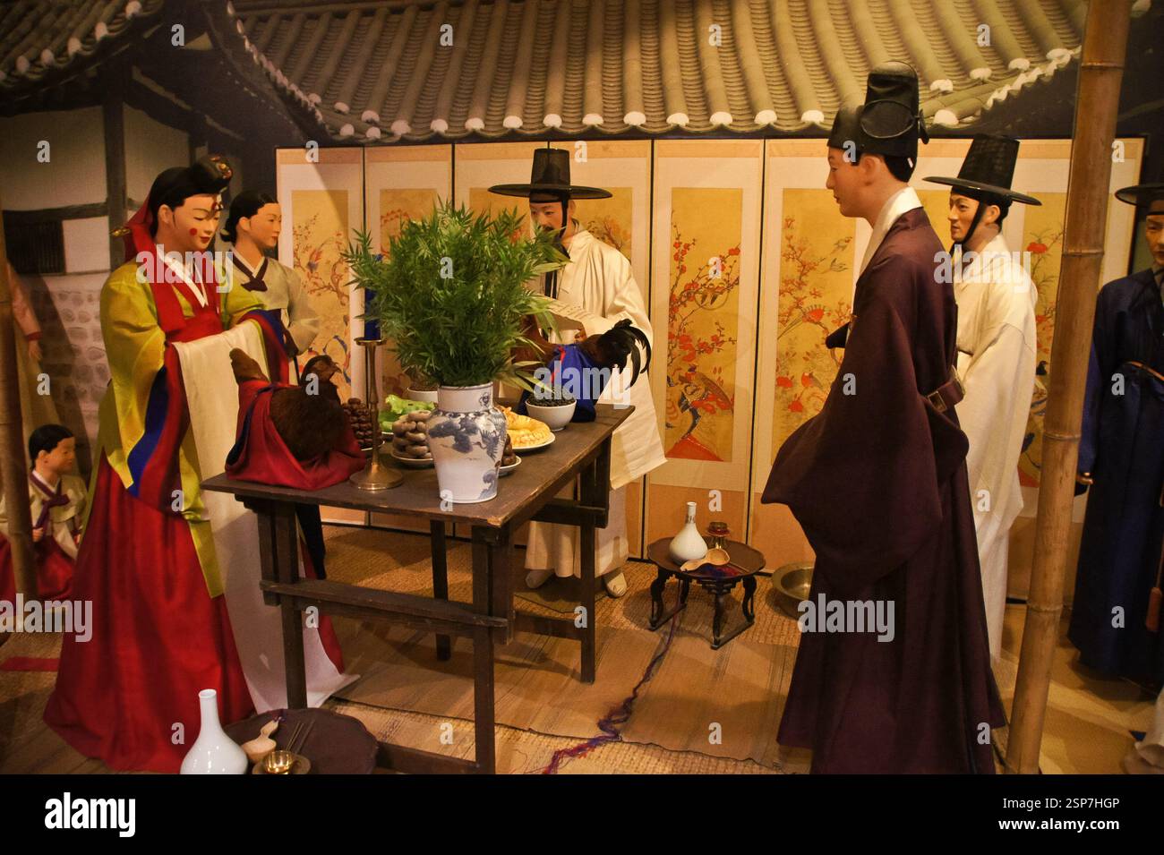 National Folk Museum of Korea. Traditional Korean houses showcase rural ...