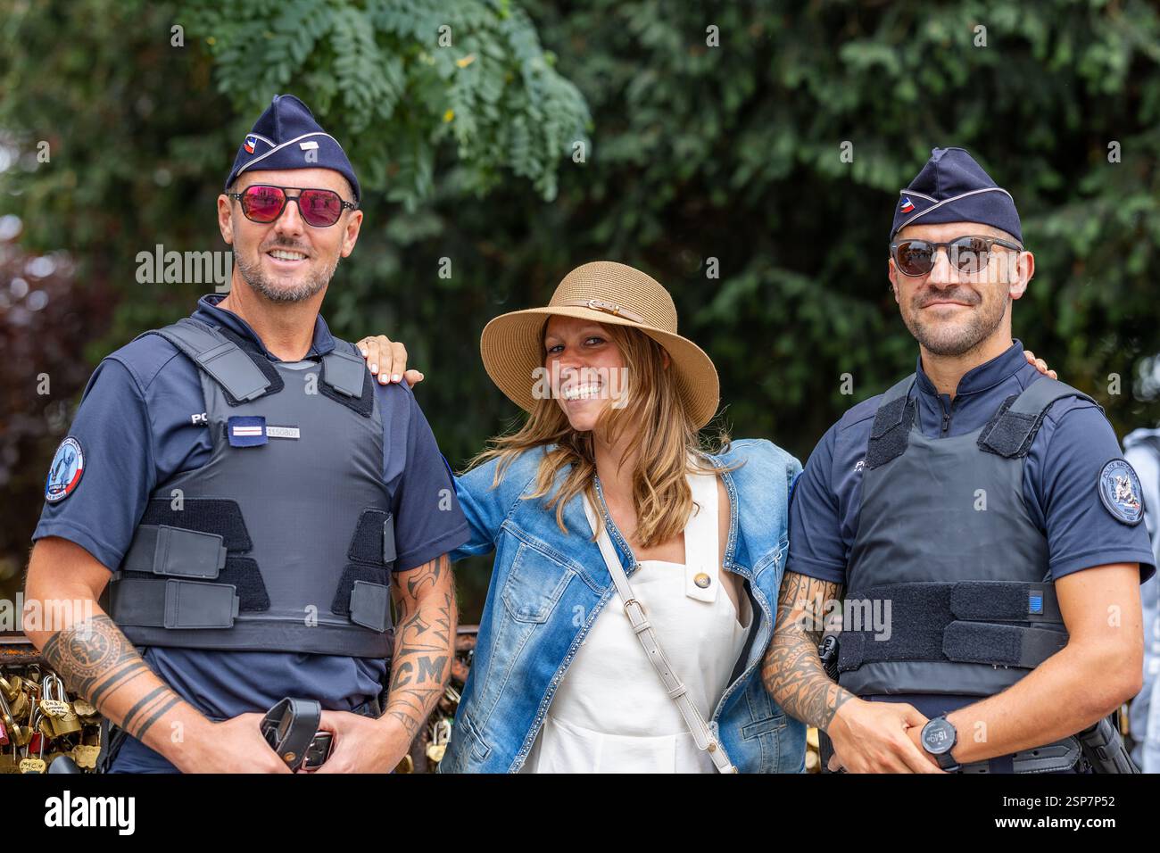 Police officer posing woman hi-res stock photography and images - Alamy