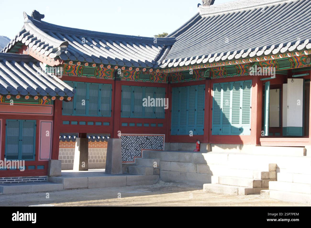 Gyeongbokgung Palace is a symbol of Joseon dynasty's power and grandeur ...