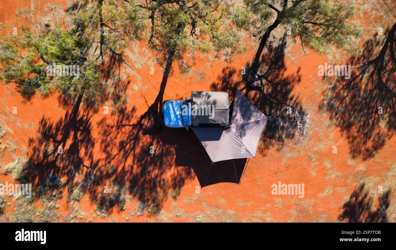 The Australian outback and it´s vegetation in the dry season, seen from ...