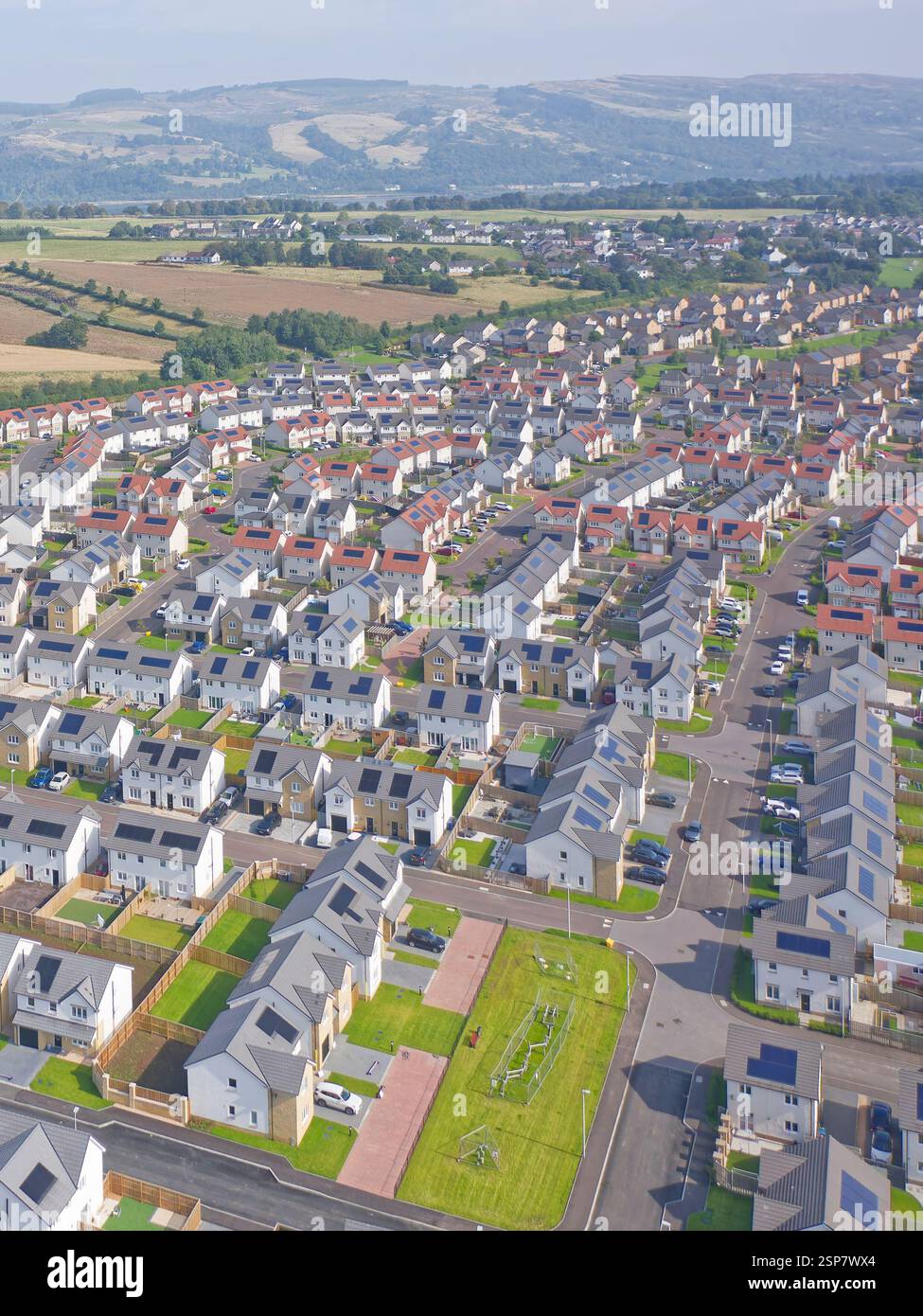 New housing development at Dargavel in Bishopton Stock Photo - Alamy