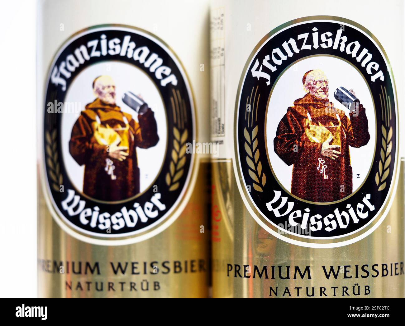 Franziskaner weissbier naturtrub beer hi-res stock photography and ...