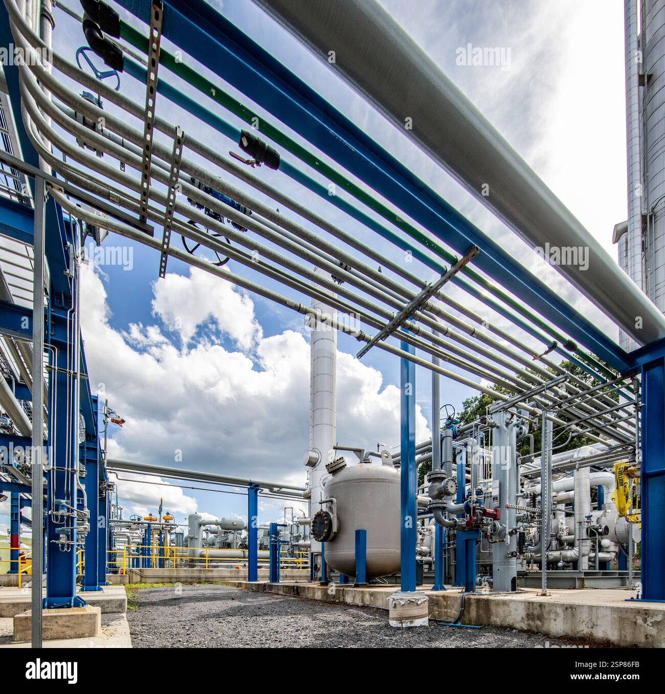 New gas plant in Colorado Stock Photo - Alamy