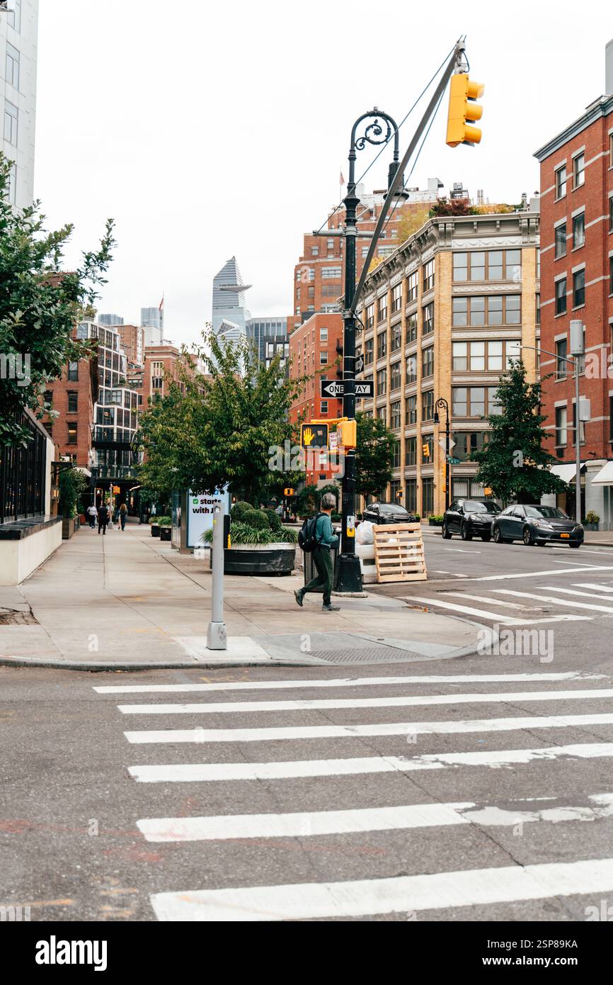 Urban life in new york hi-res stock photography and images - Alamy
