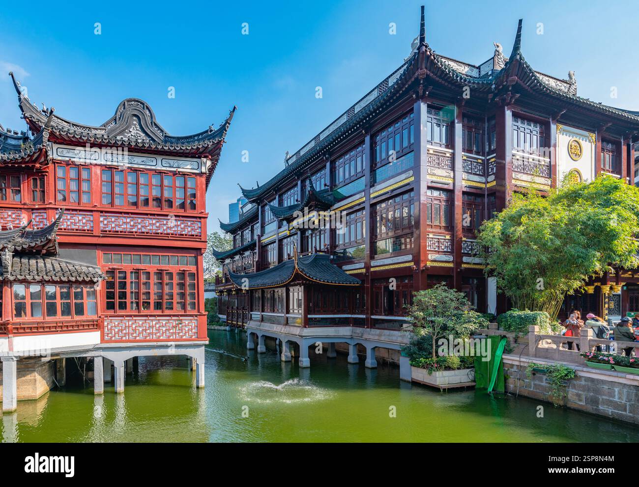 Architectural scenery of Chenghuang Temple Yu Garden in Shanghai, China ...